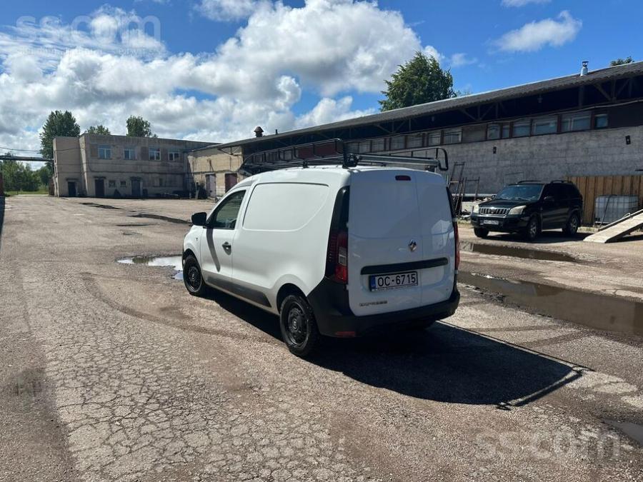 Balts Renault Express 2021 Jūrmala, ar dzinēja tilpumu 1.50 L un nobraukumu 129 tūkst. km par 7500 €, foto 13 vietnē AUTOMOTO.COM.LV