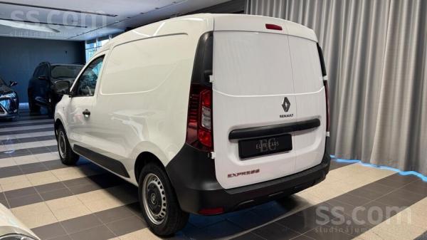 White Renault Express 2022 in Riga, with an engine capacity of 1.50 L and mileage of 67 thousand km for 10990 €, photo 6 on AUTOMOTO.COM.LV