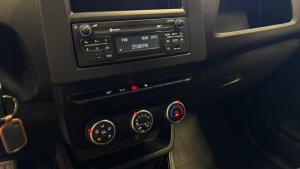 White Renault Express 2022 in Riga, with an engine capacity of 1.50 L and mileage of 67 thousand km for 10990 €, photo 10 on AUTOMOTO.COM.LV