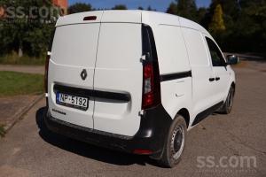 White Renault Express 2023 in Limbazi, with an engine capacity of 1.50 L and mileage of 74 thousand km for 12300 €, photo 4 on AUTOMOTO.COM.LV