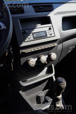 White Renault Express 2023 in Limbazi, with an engine capacity of 1.50 L and mileage of 74 thousand km for 12300 €, photo 11 on AUTOMOTO.COM.LV