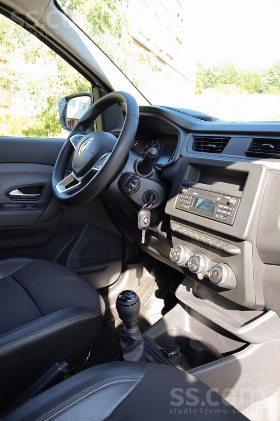 White Renault Express 2023 in Limbazi, with an engine capacity of 1.50 L and mileage of 74 thousand km for 12300 €, photo 15 on AUTOMOTO.COM.LV