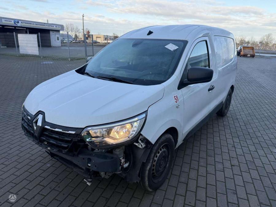 White Renault Express 2021 in Marijampole, with an engine capacity of 1.46 L and mileage of 290 thousand km for 4100 €, photo 1 on AUTOMOTO.COM.LV