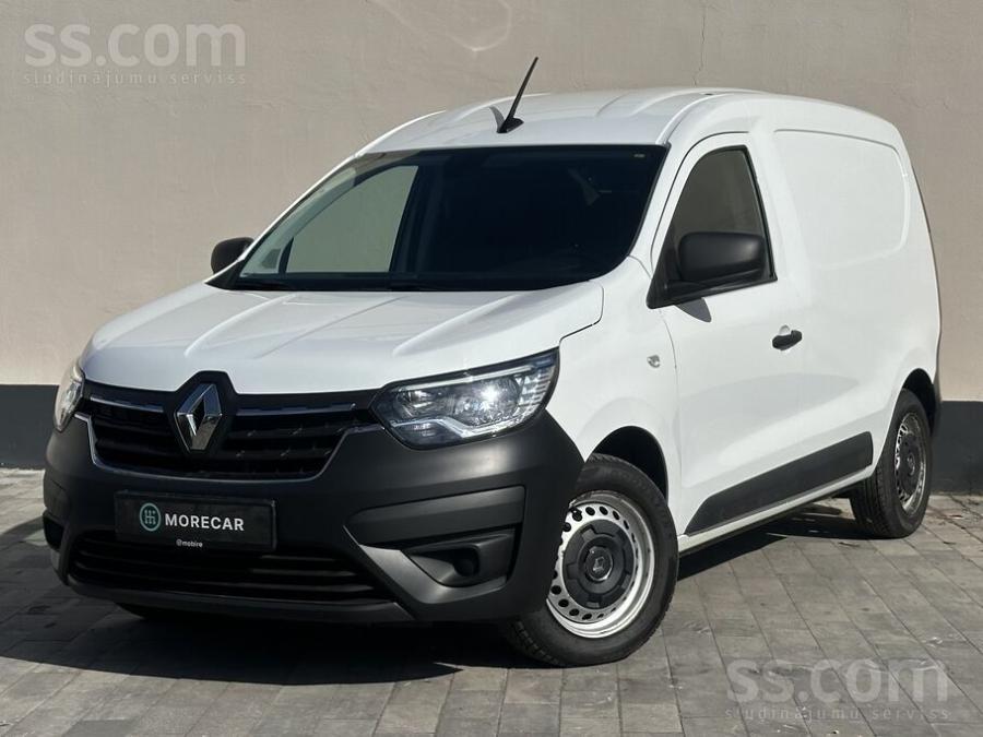 White Renault Express 2022 in Riga, with an engine capacity of 1.50 L and mileage of 104 thousand km for 11950 €, photo 1 on AUTOMOTO.COM.LV