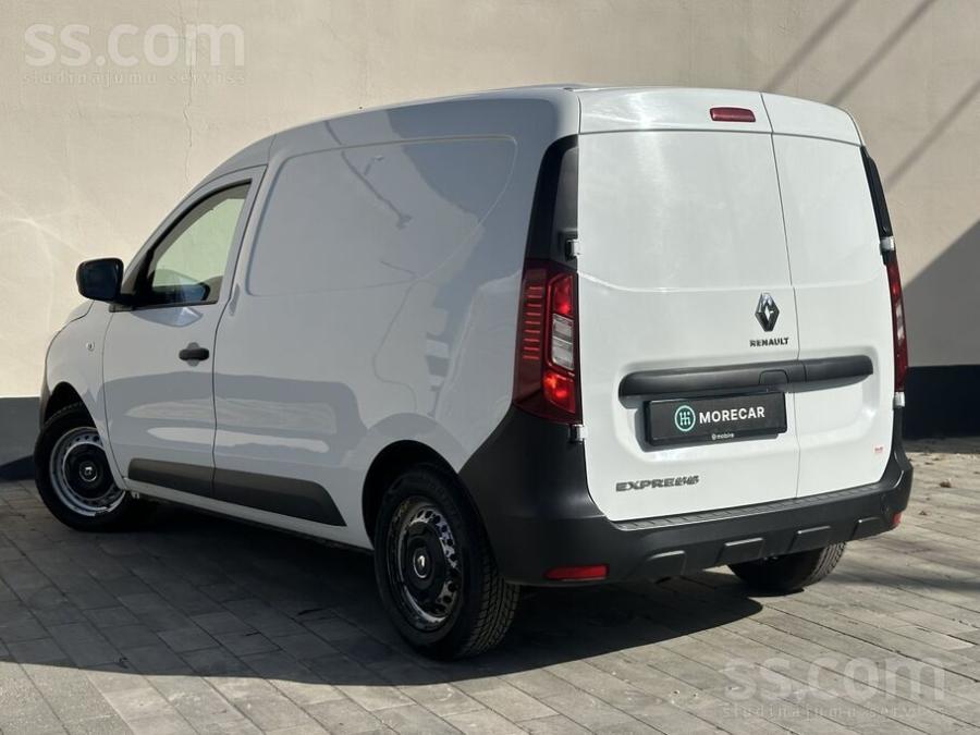 White Renault Express 2022 in Riga, with an engine capacity of 1.50 L and mileage of 104 thousand km for 11950 €, photo 7 on AUTOMOTO.COM.LV