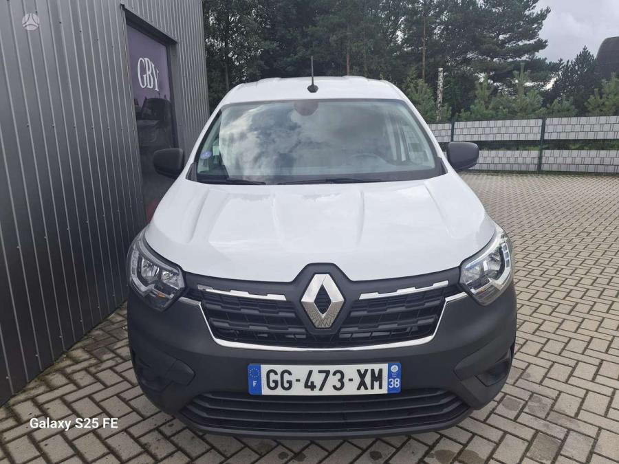Balts Renault Express 2022 Tauragė, ar dzinēja tilpumu 1.33 L un nobraukumu 92 tūkst. km par 6800 €, foto 3 vietnē AUTOMOTO.COM.LV
