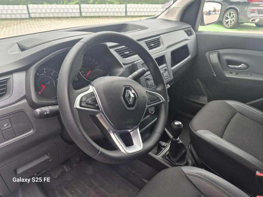 Balts Renault Express 2022 Tauragė, ar dzinēja tilpumu 1.33 L un nobraukumu 92 tūkst. km par 6800 €, foto 15 vietnē AUTOMOTO.COM.LV