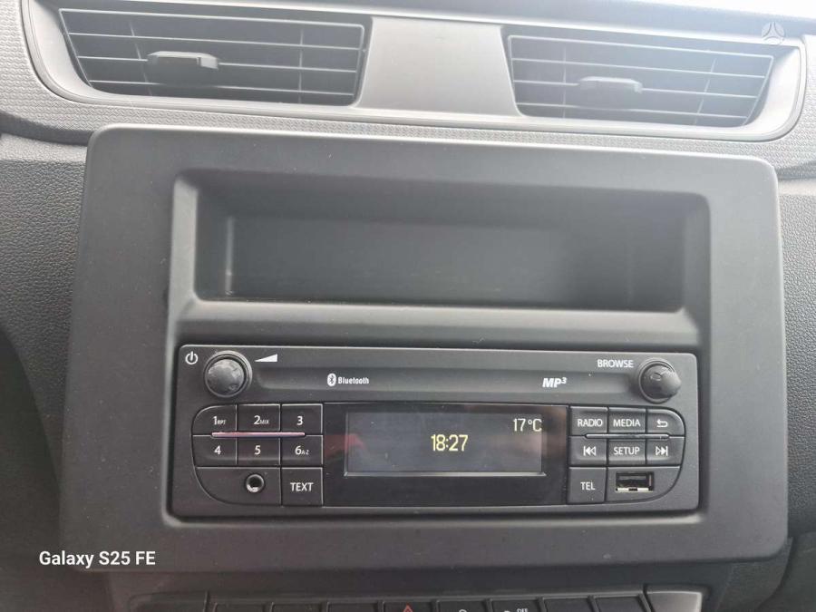 Balts Renault Express 2022 Tauragė, ar dzinēja tilpumu 1.33 L un nobraukumu 92 tūkst. km par 6800 €, foto 19 vietnē AUTOMOTO.COM.LV
