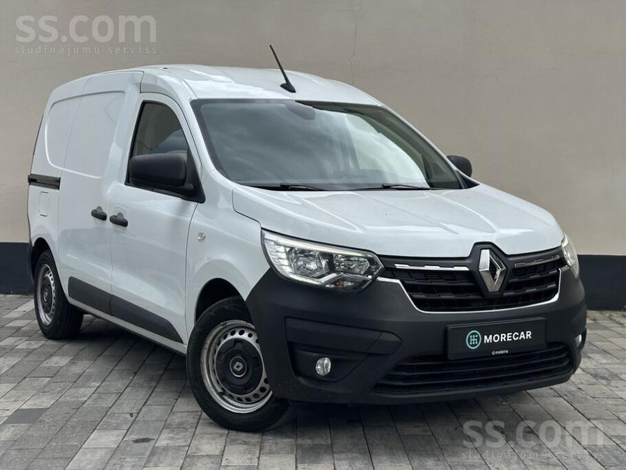 White Renault Express 2023 in Riga, with an engine capacity of 1.30 L and mileage of 118 thousand km for 14950 €, photo 4 on AUTOMOTO.COM.LV
