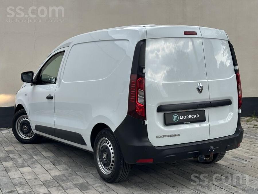 White Renault Express 2023 in Riga, with an engine capacity of 1.30 L and mileage of 118 thousand km for 14950 €, photo 7 on AUTOMOTO.COM.LV