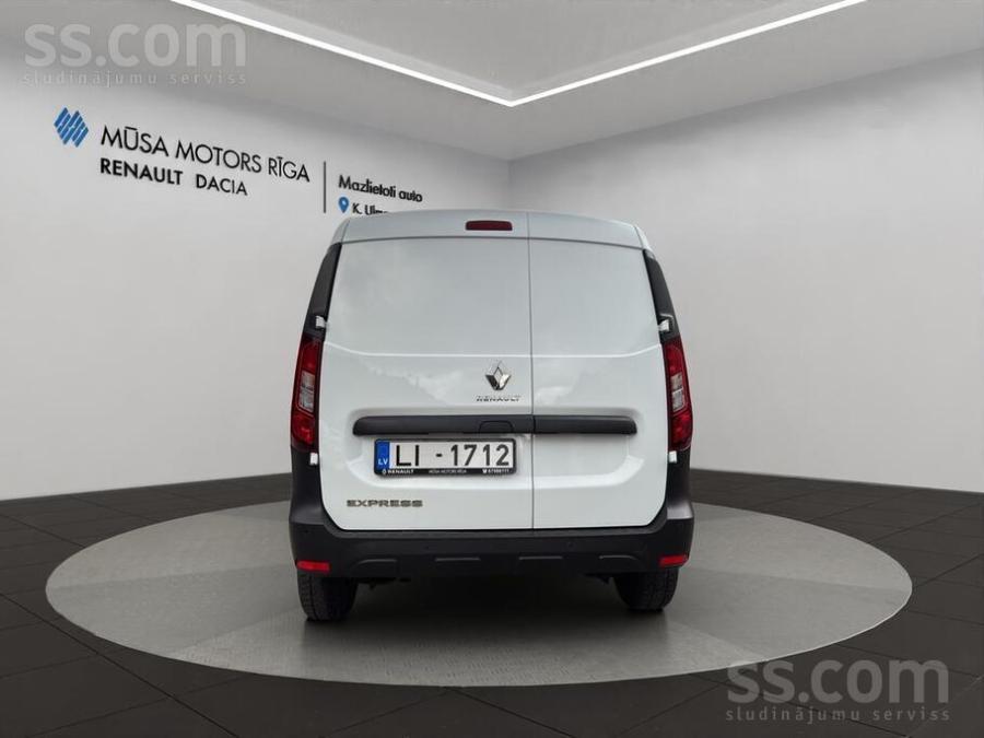 Белый Рено Экспресс 2021 в Рига, объемом двигателя 1.50 л и пробегом 18 тыс. км за 11795 €, фото 6 на AUTOMOTO.COM.LV