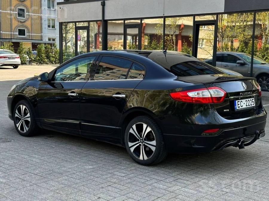 Melns Renault Fluence 2012 Rīga, ar dzinēja tilpumu 2.00 L un nobraukumu 318 tūkst. km par 3500 €, foto 1 vietnē AUTOMOTO.COM.LV