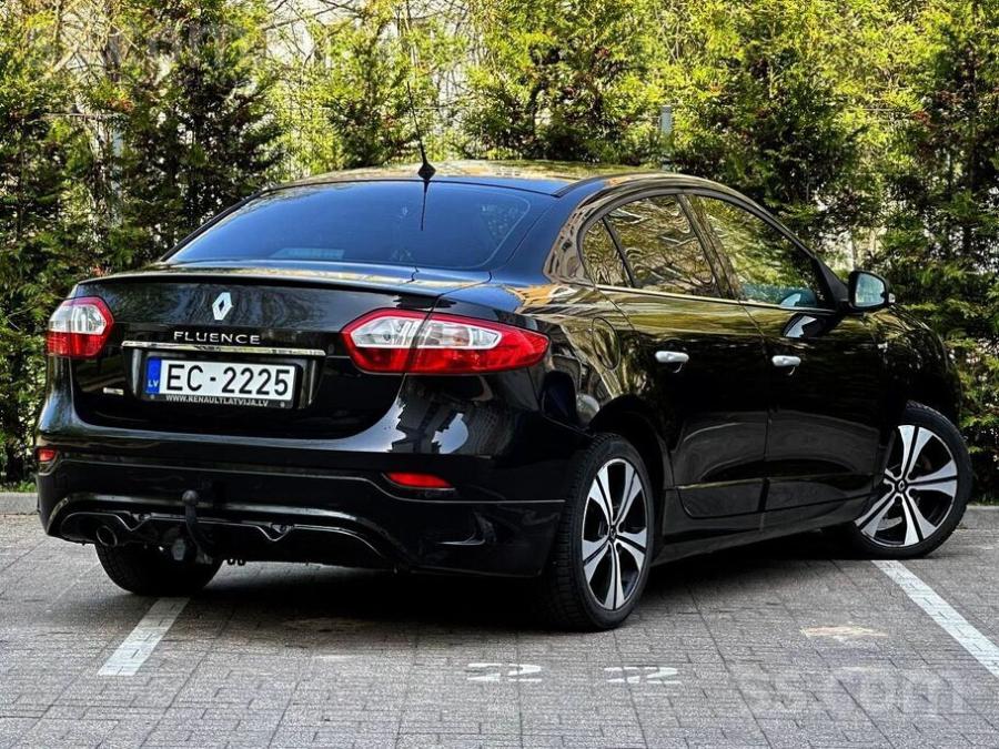 Melns Renault Fluence 2012 Rīga, ar dzinēja tilpumu 2.00 L un nobraukumu 318 tūkst. km par 3500 €, foto 9 vietnē AUTOMOTO.COM.LV