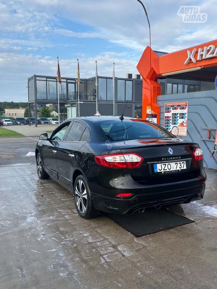 Black Renault Fluence 2012 in Vilnius, with an engine capacity of 1.50 L and mileage of 325 thousand km for 1850 €, photo 5 on AUTOMOTO.COM.LV