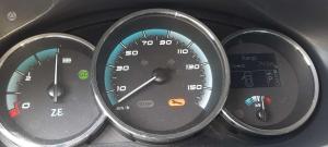 Zils Renault Fluence 2012 Viļņa, ar dzinēja tilpumu 0.00 L un nobraukumu 103 tūkst. km par 3200 €, foto 10 vietnē AUTOMOTO.COM.LV