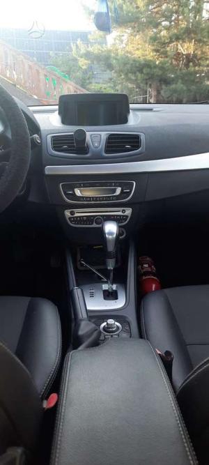 Zils Renault Fluence 2012 Viļņa, ar dzinēja tilpumu 0.00 L un nobraukumu 103 tūkst. km par 3200 €, foto 14 vietnē AUTOMOTO.COM.LV