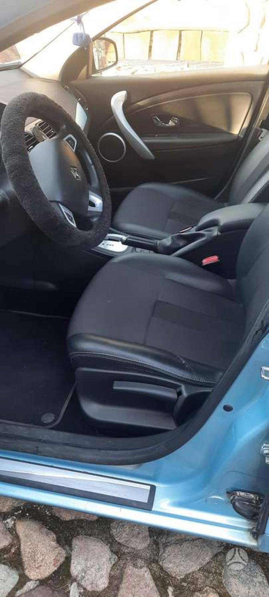Zils Renault Fluence 2012 Viļņa, ar dzinēja tilpumu 0.00 L un nobraukumu 103 tūkst. km par 3200 €, foto 18 vietnē AUTOMOTO.COM.LV