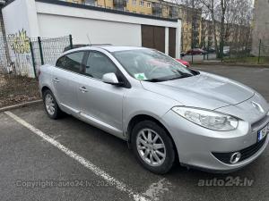 Grey Renault Fluence 2010 in Tallinn, with an engine capacity of 1.60 L and mileage of 105 thousand km for 3800 €, photo 5 on AUTOMOTO.COM.LV