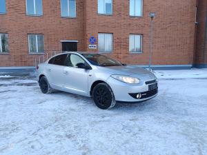 Grey Renault Fluence 2013 in Siauliai, with an engine capacity of 1.60 L and mileage of 253 thousand km for 2850 €, photo  on AUTOMOTO.COM.LV
