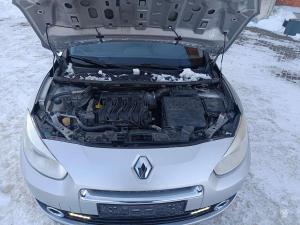 Grey Renault Fluence 2013 in Siauliai, with an engine capacity of 1.60 L and mileage of 253 thousand km for 2850 €, photo 13 on AUTOMOTO.COM.LV