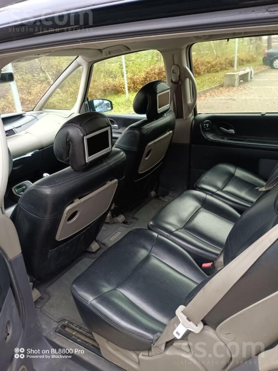Melns Renault grand-espace 2004 Jelgava, ar dzinēja tilpumu 2.20 L un nobraukumu 278 tūkst. km par 1300 €, foto 7 vietnē AUTOMOTO.COM.LV