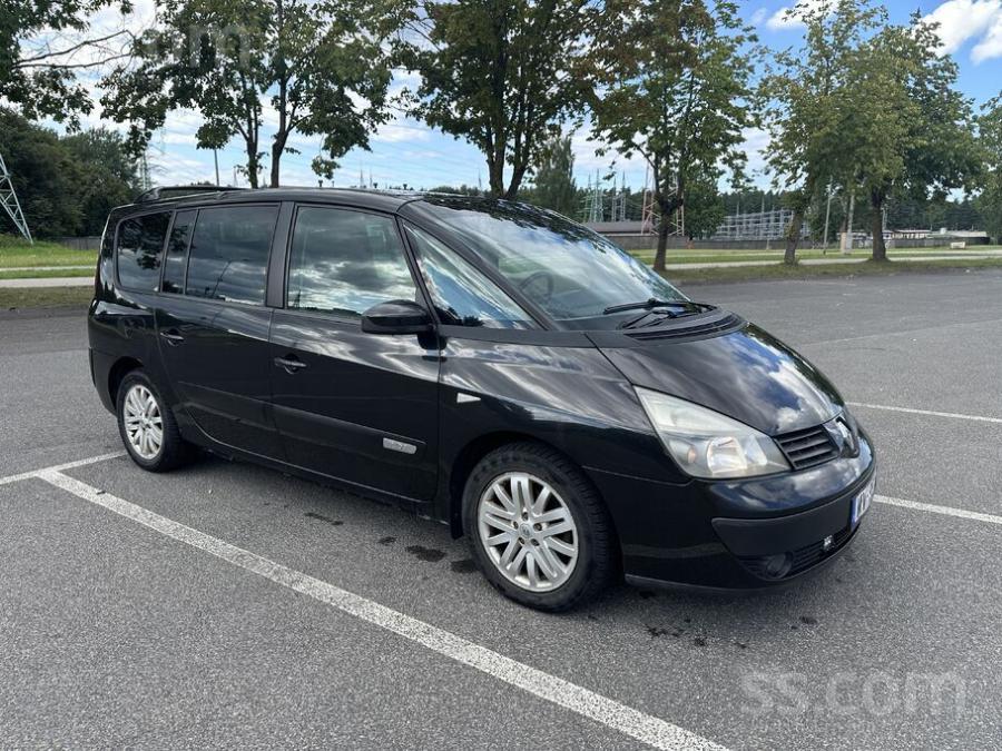 Black Renault grand-espace 2005 in Riga, with an engine capacity of 2.00 L and mileage of 252 thousand km for 1800 €, photo 3 on AUTOMOTO.COM.LV