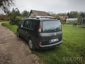 Черный Рено Гранд Эспейс 2007 в Рига, объемом двигателя 2.00 л и пробегом 280 тыс. км за 1800 €, фото 5 на AUTOMOTO.COM.LV