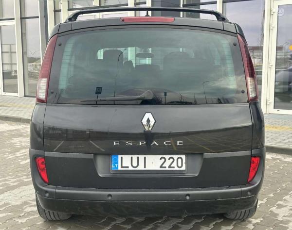Melns Renault grand-espace 2008 Viļņa, ar dzinēja tilpumu 2.00 L un nobraukumu 257 tūkst. km par 2500 €, foto 5 vietnē AUTOMOTO.COM.LV
