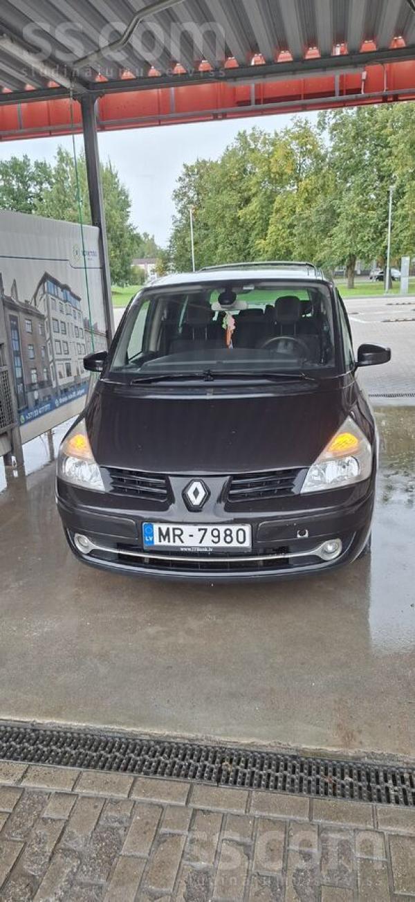 Black Renault grand-espace 2009 in Jelgava, with an engine capacity of 2.00 L and mileage of 306 thousand km for 2300 €, photo 1 on AUTOMOTO.COM.LV