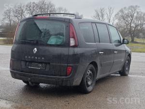 Melns Renault grand-espace 2011 Liepāja, ar dzinēja tilpumu 2.00 L un nobraukumu 242 tūkst. km par 4990 €, foto 4 vietnē AUTOMOTO.COM.LV