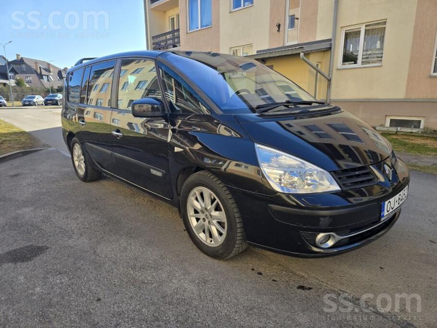 Melns Renault grand-espace 2011 Rīga, ar dzinēja tilpumu 2.00 L un nobraukumu 325 tūkst. km par 4890 €, foto 10 vietnē AUTOMOTO.COM.LV
