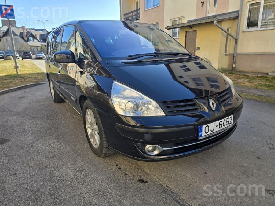 Melns Renault grand-espace 2011 Rīga, ar dzinēja tilpumu 2.00 L un nobraukumu 325 tūkst. km par 4890 €, foto 11 vietnē AUTOMOTO.COM.LV