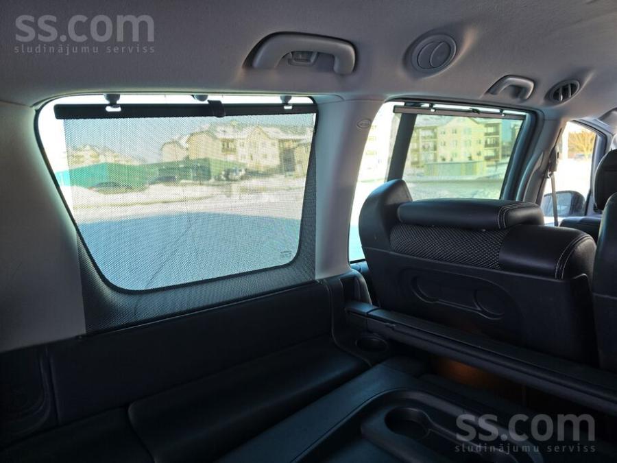 Melns Renault grand-espace 2011 Rīga, ar dzinēja tilpumu 2.00 L un nobraukumu 325 tūkst. km par 4890 €, foto 20 vietnē AUTOMOTO.COM.LV