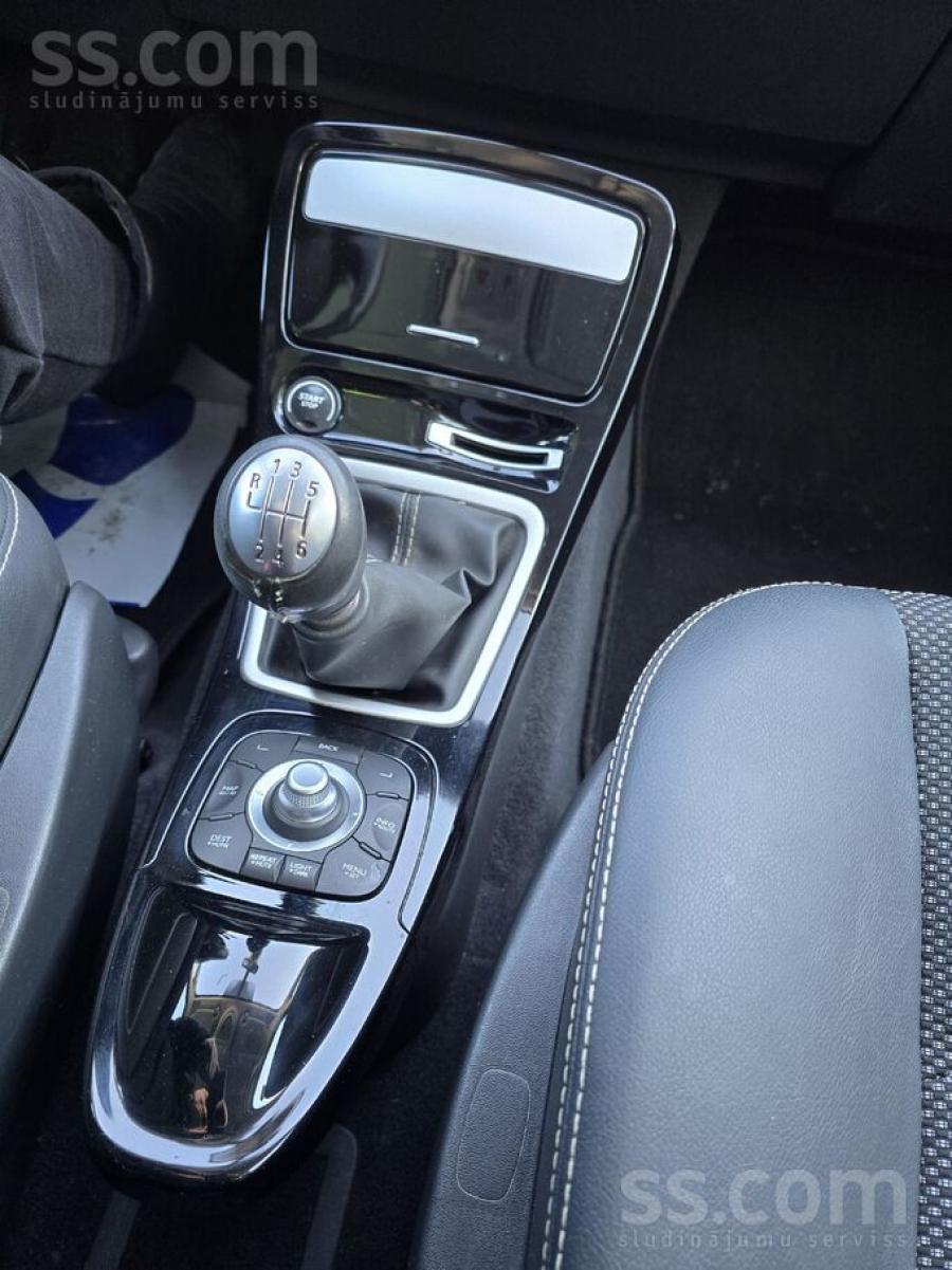 Melns Renault grand-espace 2011 Rīga, ar dzinēja tilpumu 2.00 L un nobraukumu 325 tūkst. km par 4890 €, foto 25 vietnē AUTOMOTO.COM.LV
