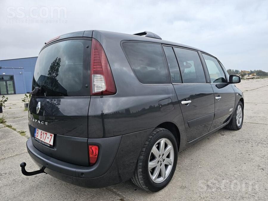 Melns Renault grand-espace 2012 Rīga, ar dzinēja tilpumu 2.00 L un nobraukumu 323 tūkst. km par 4995 €, foto 6 vietnē AUTOMOTO.COM.LV