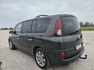 Melns Renault grand-espace 2012 Rīga, ar dzinēja tilpumu 2.00 L un nobraukumu 323 tūkst. km par 4995 €, foto 8 vietnē AUTOMOTO.COM.LV