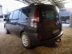 Black Renault grand-espace 2013 in Daugavpils, with an engine capacity of 2.00 L and mileage of 309 thousand km for 4200 €, photo 13 on AUTOMOTO.COM.LV