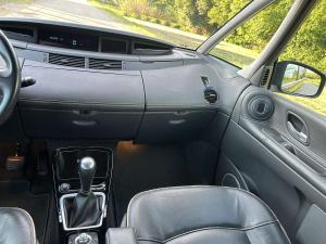 Melns Renault grand-espace 2014 Panevēža, ar dzinēja tilpumu 2.00 L un nobraukumu 251 tūkst. km par 5999 €, foto 27 vietnē AUTOMOTO.COM.LV