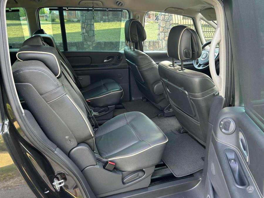 Melns Renault grand-espace 2014 Panevēža, ar dzinēja tilpumu 2.00 L un nobraukumu 251 tūkst. km par 5999 €, foto 33 vietnē AUTOMOTO.COM.LV