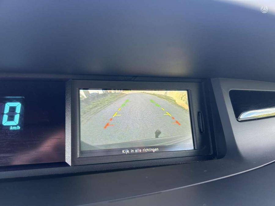 Melns Renault grand-espace 2014 Panevēža, ar dzinēja tilpumu 2.00 L un nobraukumu 251 tūkst. km par 5999 €, foto 47 vietnē AUTOMOTO.COM.LV