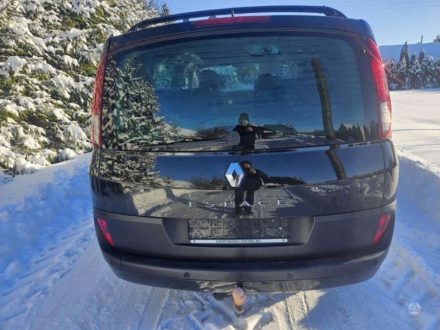 Melns Renault grand-espace 2016 Pasvalys, ar dzinēja tilpumu 2.00 L un nobraukumu 320 tūkst. km par 6150 €, foto 5 vietnē AUTOMOTO.COM.LV