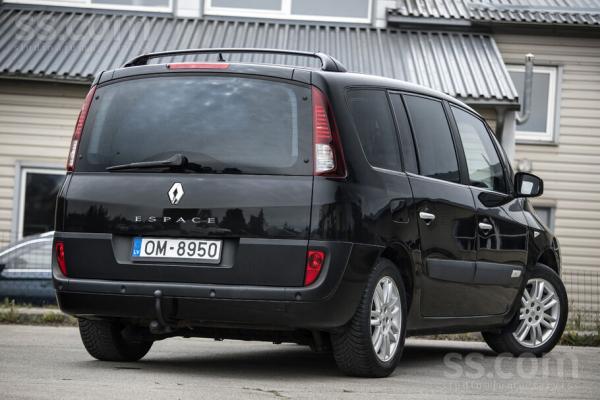 Black Renault grand-espace 2016 in Tukums, with an engine capacity of 2.00 L and mileage of 0 thousand km for 7490 €, photo 4 on AUTOMOTO.COM.LV