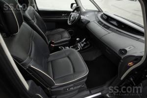 Black Renault grand-espace 2016 in Tukums, with an engine capacity of 2.00 L and mileage of 0 thousand km for 7490 €, photo 10 on AUTOMOTO.COM.LV