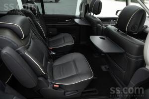 Black Renault grand-espace 2016 in Tukums, with an engine capacity of 2.00 L and mileage of 0 thousand km for 7490 €, photo 12 on AUTOMOTO.COM.LV