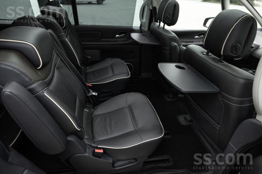 Black Renault grand-espace 2016 in Tukums, with an engine capacity of 2.00 L and mileage of 0 thousand km for 7490 €, photo 12 on AUTOMOTO.COM.LV