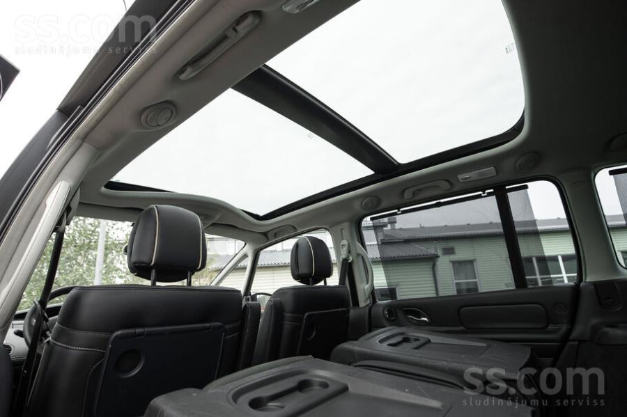 Black Renault grand-espace 2016 in Tukums, with an engine capacity of 2.00 L and mileage of 0 thousand km for 7490 €, photo 15 on AUTOMOTO.COM.LV