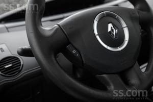 Black Renault grand-espace 2016 in Tukums, with an engine capacity of 2.00 L and mileage of 0 thousand km for 7490 €, photo 17 on AUTOMOTO.COM.LV