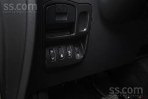 Black Renault grand-espace 2016 in Tukums, with an engine capacity of 2.00 L and mileage of 0 thousand km for 7490 €, photo 23 on AUTOMOTO.COM.LV