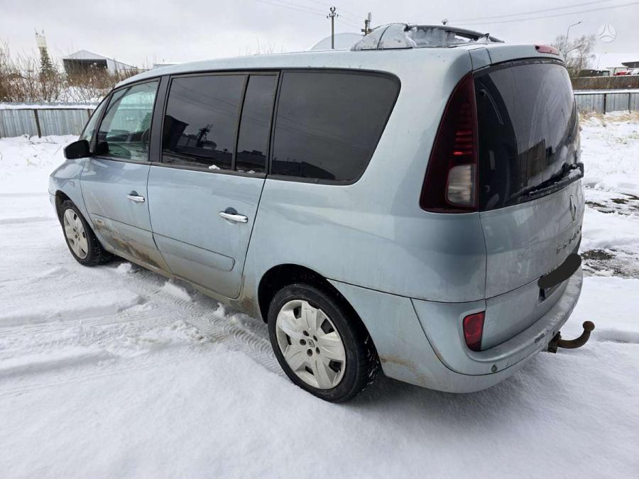 Zils Renault grand-espace 2007 Kauņa, ar dzinēja tilpumu 3.50 L un nobraukumu 382 tūkst. km par 1300 €, foto 4 vietnē AUTOMOTO.COM.LV