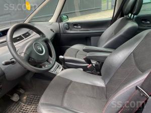 Green Renault grand-espace 2007 in Riga, with an engine capacity of 3.00 L and mileage of 360 thousand km for 1850 €, photo 6 on AUTOMOTO.COM.LV